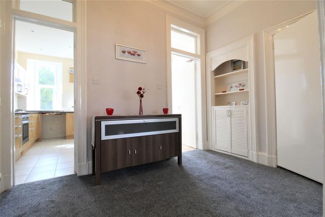 Broomlands Street, Paisley PA1, 2 bedroom flat for sale - 61939877 ...