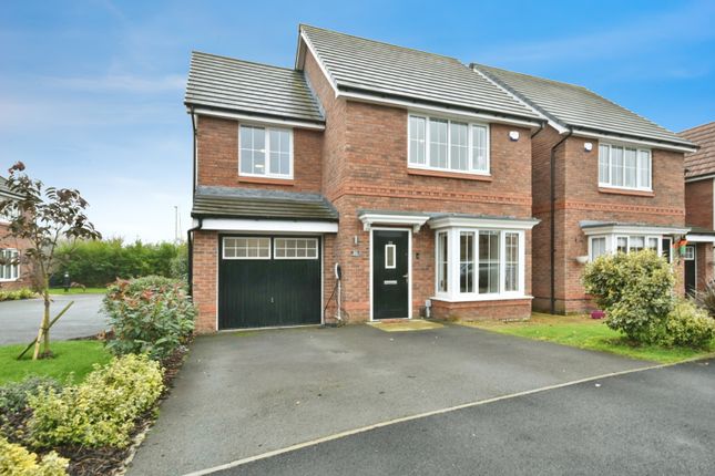 Mill Fold Gardens, Chadderton, Oldham OL9, 3 bedroom detached house for ...