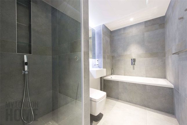 Dollar Bay Point, 3 Dollar Bay Place, Canary Wharf E14, 3 bedroom flat ...