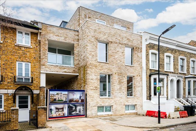 Powell Road, Lower Clapton E5, 3 bedroom flat for sale - 68938550 ...