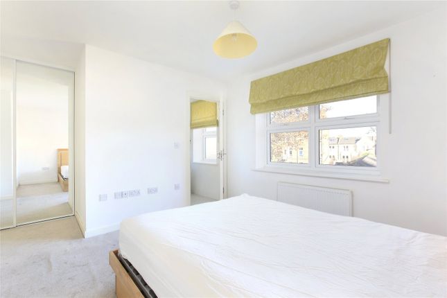 Florence Way, Nightingale SW12, 2 bedroom flat for sale - 70579995 ...