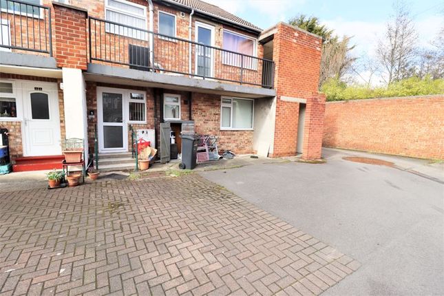 Medina Gardens, Brookfield, Middlesbrough TS5, 2 bedroom flat for sale ...