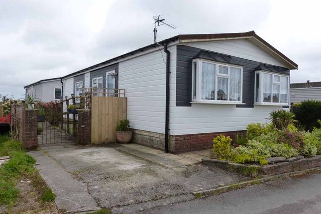 Manor Park, Penwithick PL26, 2 bedroom mobile/park home for sale ...