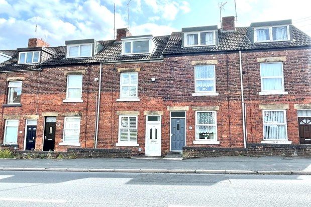 Normanton Spring Road, Sheffield S13, 3 bedroom property to rent ...