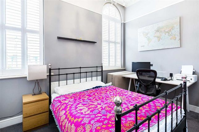 Royal Herbert Pavilions, Gilbert Close, London SE18, 1 bedroom flat for ...