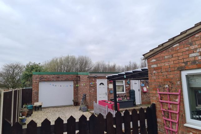 Neap House Road, Gunness, Scunthorpe DN15, 3 bedroom semi-detached ...