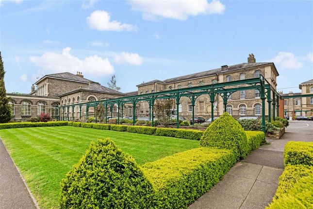 Royal Herbert Pavilions, Gilbert Close, London SE18, 1 bedroom flat for ...