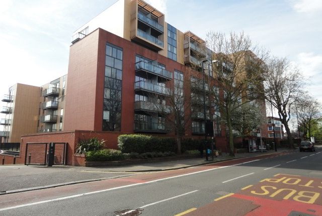 London Road, Isleworth TW7, 1 bedroom flat for sale - 67860624 ...