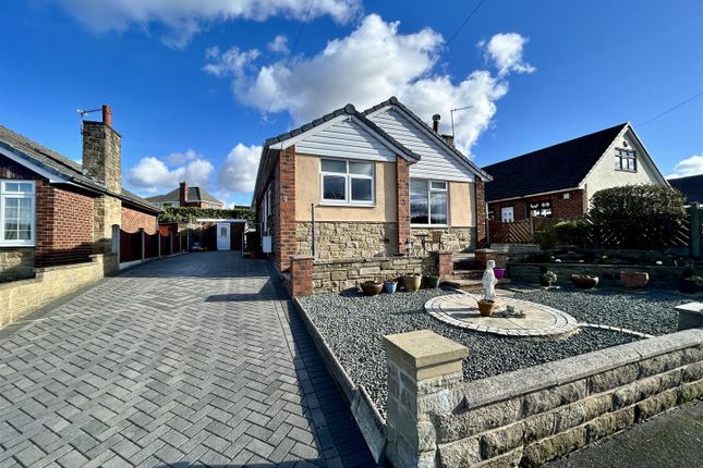 Springbank, Garforth, Leeds LS25, 3 bedroom detached bungalow for sale ...