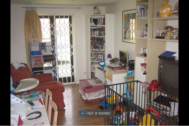 Booth Road, London NW9, 2 bedroom flat to rent - 64259007 | PrimeLocation