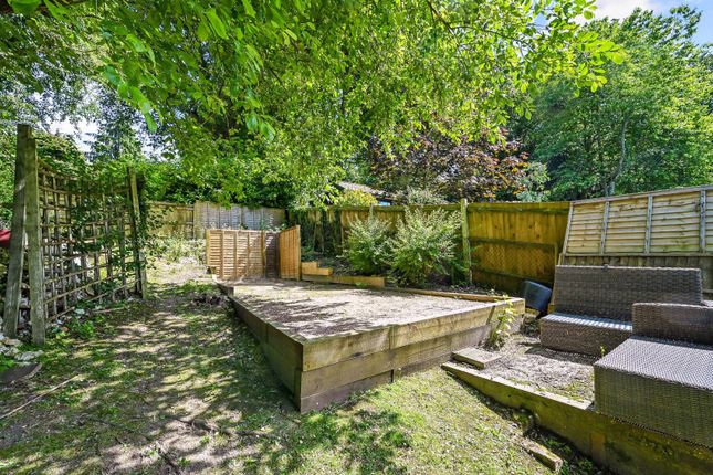 Medstead Road, Beech, Alton, Hampshire GU34, 4 bedroom bungalow for ...