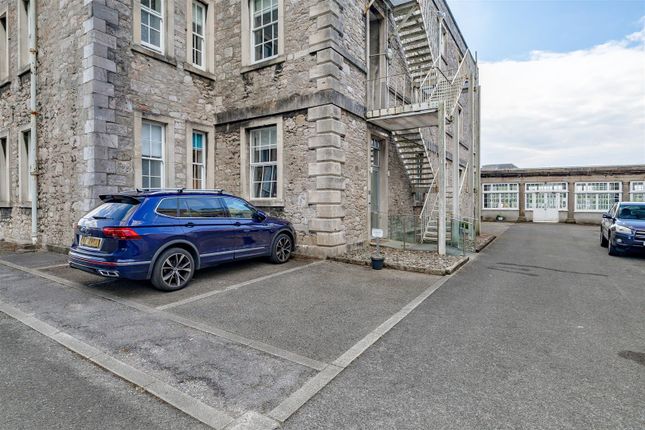 Craigie Drive, Stonehouse, Plymouth PL1, 2 bedroom flat for sale ...