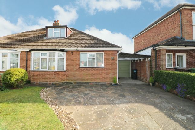 Coton Grove Shirley Solihull B90 3 Bedroom Semi Detached Bungalow