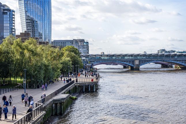 High Timber Street, London EC4V, 3 bedroom flat for sale - 65716399 ...