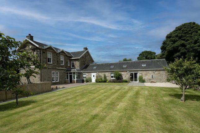 Homes for Sale in Cumbernauld - Buy Property in Cumbernauld - Primelocation