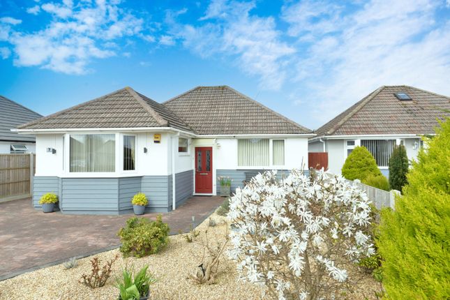 Chiltern Drive Barton On Sea New Milton Hampshire Bh25 2 Bedroom
