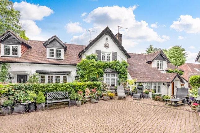 Houses for Sale in Cockcrow Hill, St. Marys Road, Long Ditton, Surbiton ...