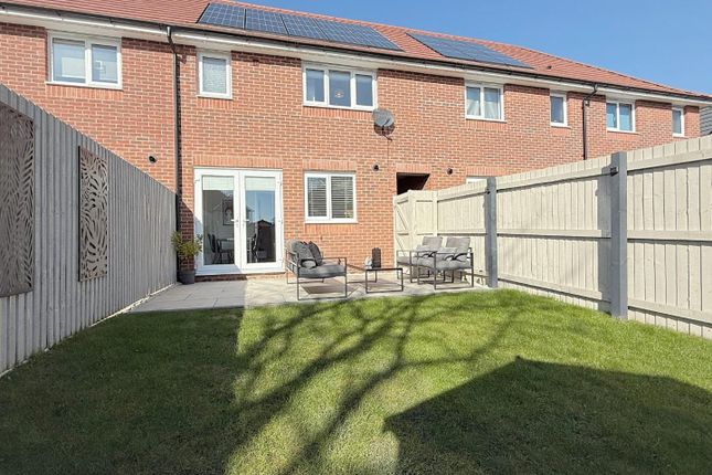 Edward Way, Leeds LS12, 3 bedroom terraced house for sale - 69659195 ...