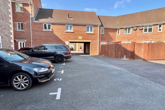 Mill House Road, Norton Fitzwarren, Taunton TA2, 2 bedroom flat for ...