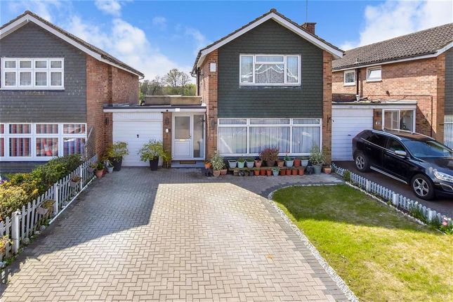 Homes for Sale in Towngate Wood Park, Shipbourne Road, Tonbridge TN10 ...