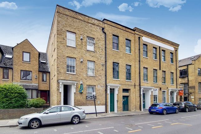 Westferry Road, Isle Of Dogs, London E14, 1 bedroom flat for sale ...