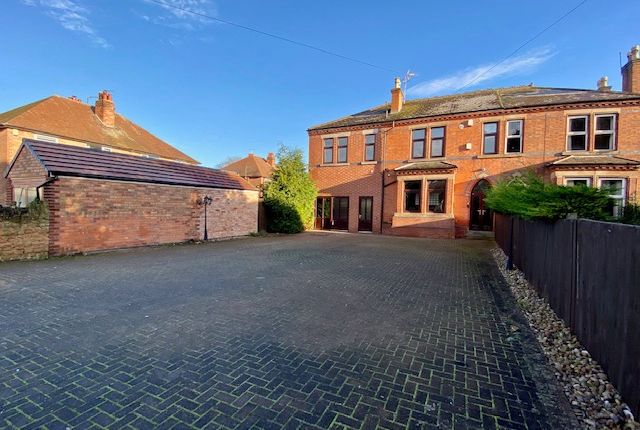 Houses For Sale In Lambley Lane Burton Joyce Nottingham Ng14