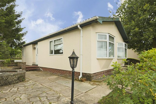 Knightwood Drive, Killarney Park, Nottinghamshire NG6, 2 bedroom mobile ...