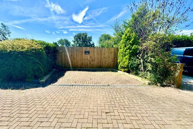 Ormesby Bank, Ormesby, Middlesbrough TS7, 2 bedroom detached bungalow ...