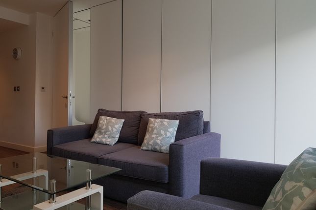 Piazza Walk, London E1, 1 bedroom flat for sale - 69448440 | PrimeLocation