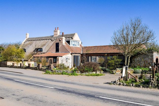 Homes for Sale in Coast Road Chalet Estate, Coast Road, Bacton, Norwich ...