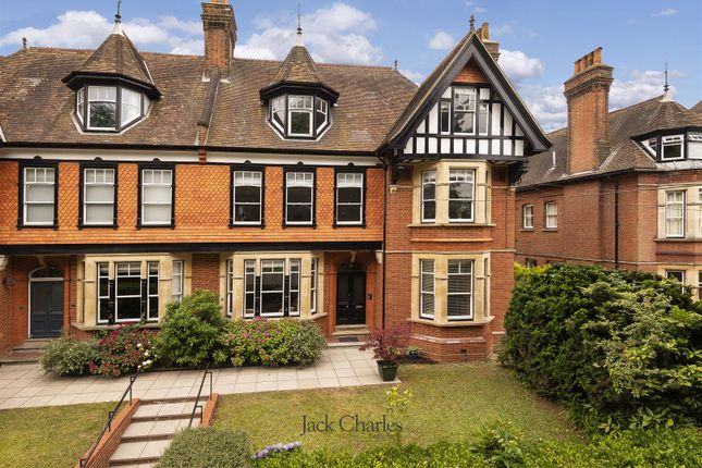 Homes for Sale in Tonbridge - Buy Property in Tonbridge - Primelocation