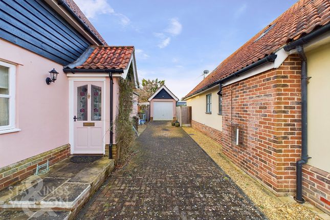 Pits Lane, Chedgrave, Norwich NR14, 4 bedroom detached house for sale ...