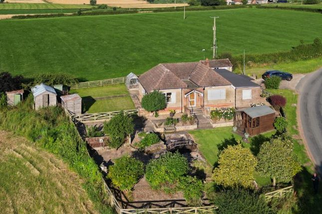South Cowton Northallerton Dl7 3 Bedroom Detached Bungalow For Sale