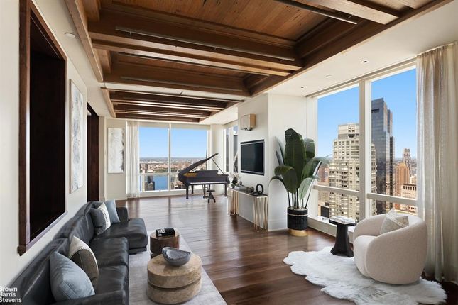 230 W 56th St 64th Floor, New York, Ny 10019, Usa, studio for sale ...