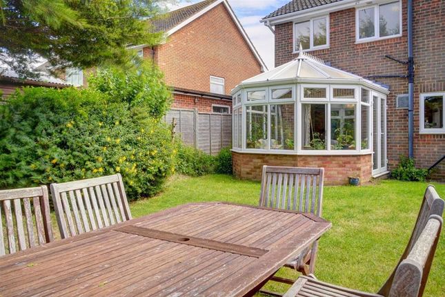 Hazelwood Avenue, Eastbourne BN22, 4 bedroom detached house for sale ...