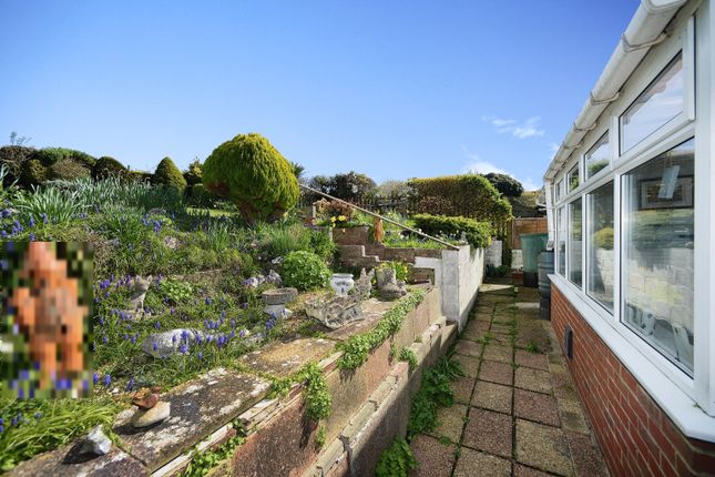 Coombe Vale, Saltdean, Brighton BN2, 2 bedroom bungalow for sale ...