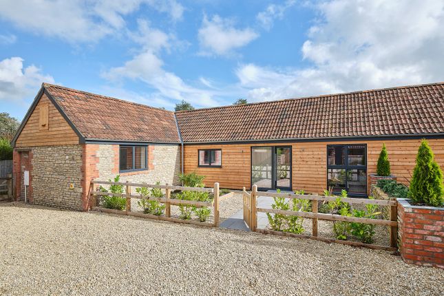 Court Farm, West Woodlands, Frome BA11, 4 bedroom barn conversion for ...