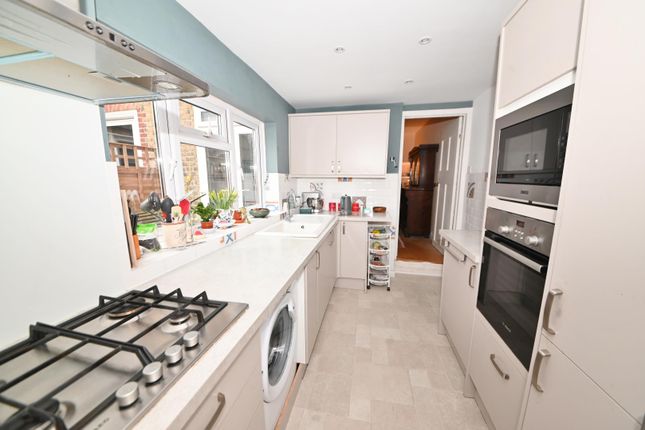 Hamilton Road, Twickenham TW2, 2 bedroom terraced house for sale - 67051993 | PrimeLocation