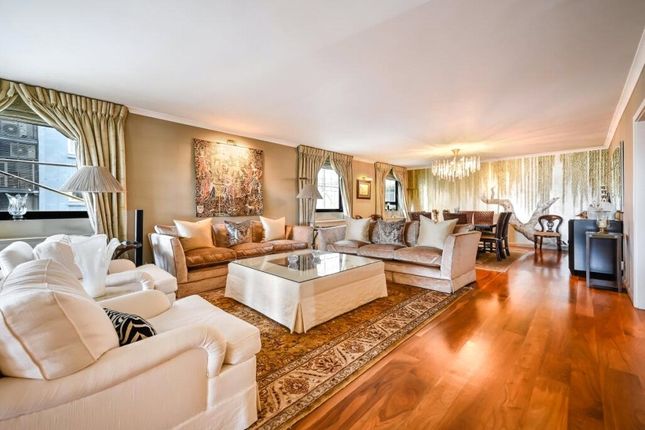 Waterside Point, Anhalt Road, London SW11, 4 bedroom flat to rent ...