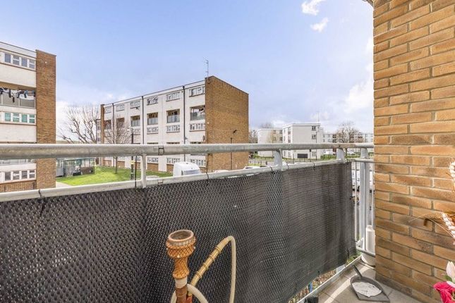 Gateway Court, Southall UB2, 2 bedroom flat for sale - 64855078 ...