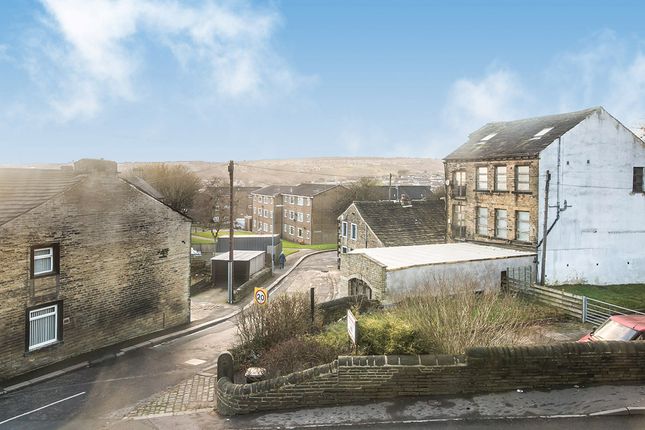 Boothtown Road, Halifax, West Yorkshire HX3, 3 bedroom terraced house ...