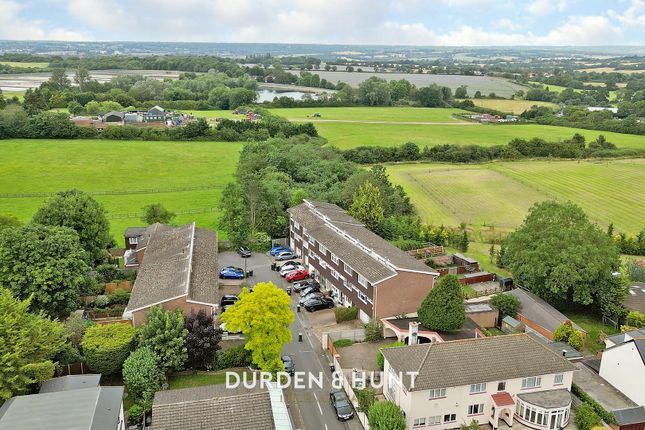 Willowmead, Chigwell IG7, 3 bedroom terraced house for sale - 67849107 ...