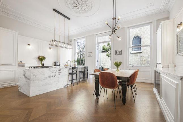 8 Redcliffe Square, London SW10, 4 bedroom property for sale - 70161513 ...