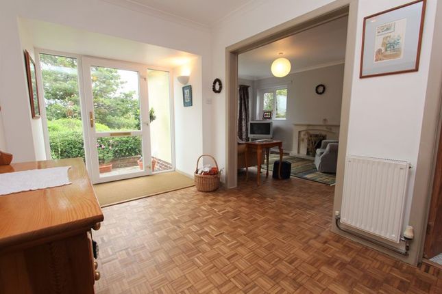 Smallridge, Axminster EX13, 2 bedroom detached bungalow for sale ...