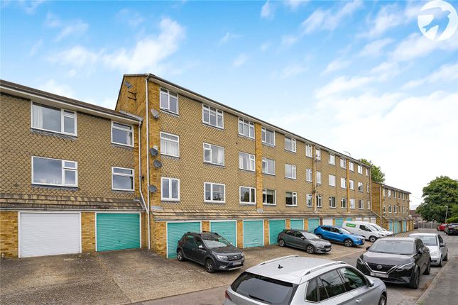 The Spires, Dartford, Kent DA1, 2 bedroom flat for sale - 70316242 ...