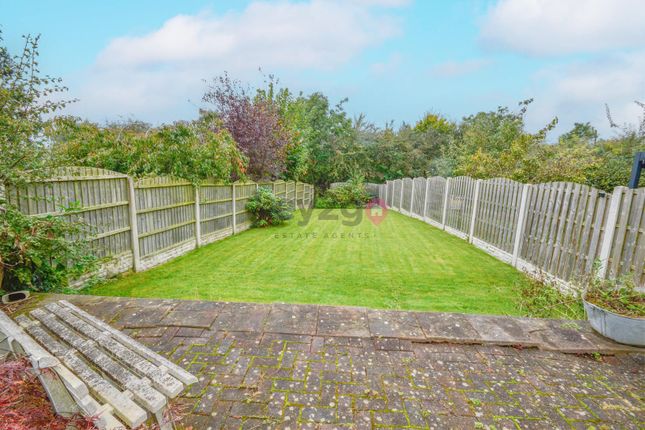 Primrose Lane, Killamarsh, Sheffield S21, 3 bedroom detached house for ...