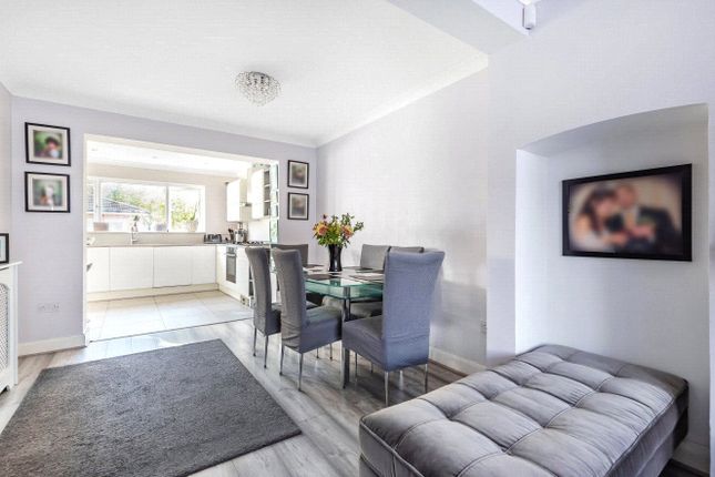 Jevington Way Lee Lewisham London Se12 3 Bedroom Semi Detached