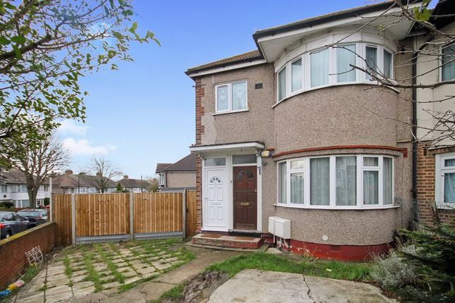 Homes for Sale in Long Drive, Greenford UB6 - Buy Property in Long ...