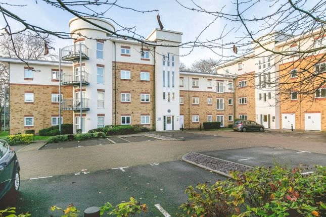 Rathlin Road, Crawley RH11, 2 bedroom flat to rent - 65378089 ...