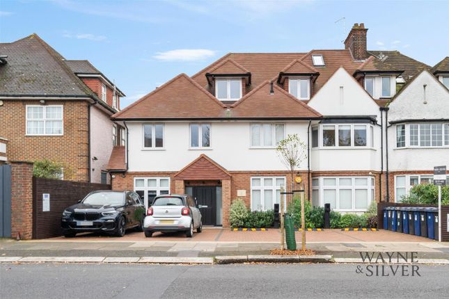 The Ridgeway, London NW11, 3 bedroom flat to rent - 68875406 ...